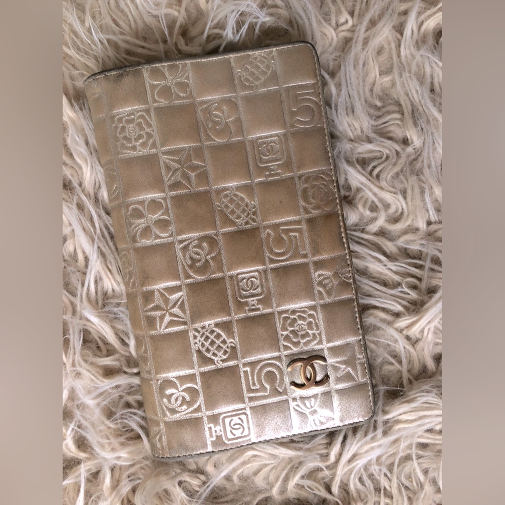 Chanel Checkered Long Bifold Lambskin Wallet Gold Sil… - Gem